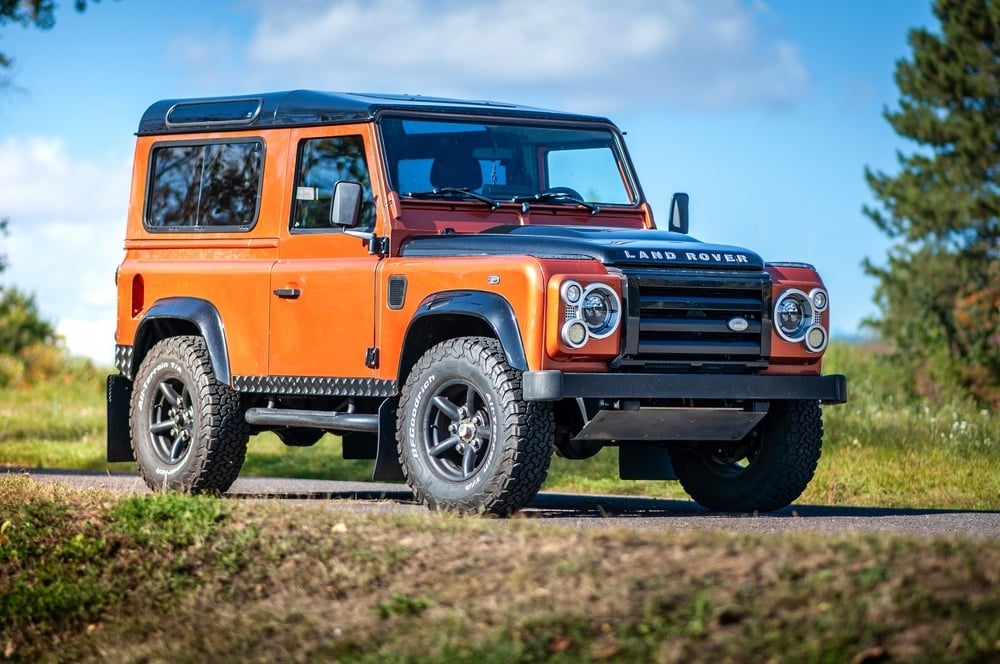 How to buy a Defender at auction